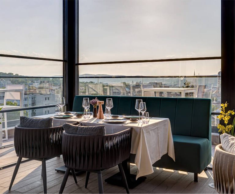 Rooftop - C’est la Vie - Rooftop Restaurant